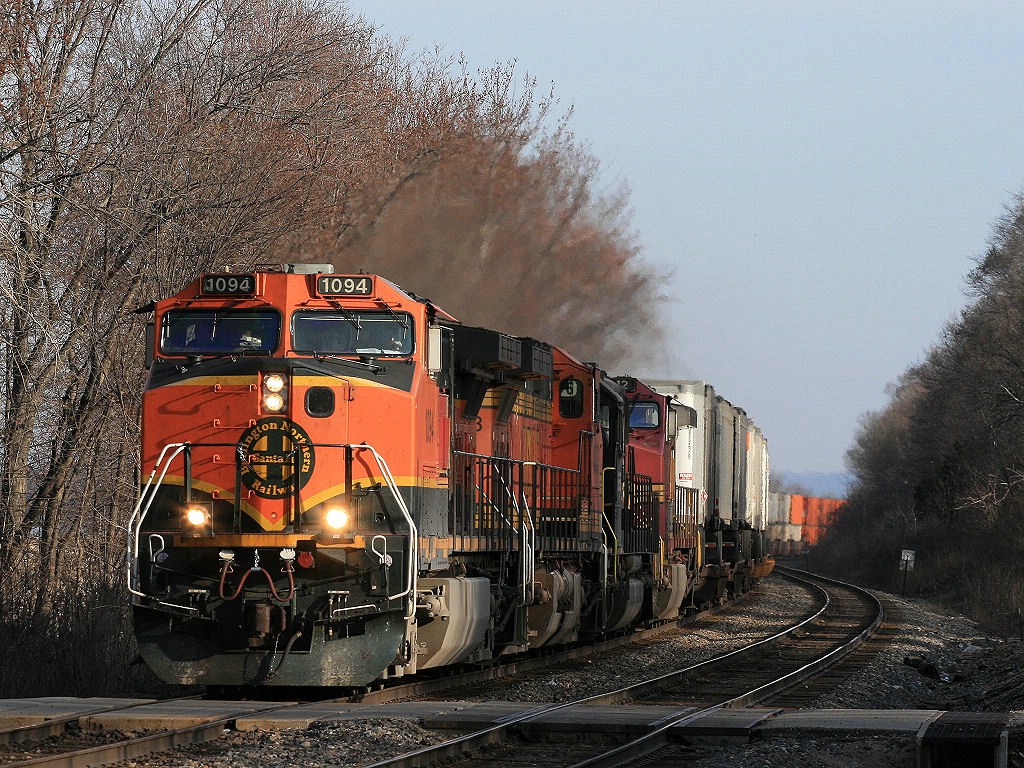 BNSF 1094